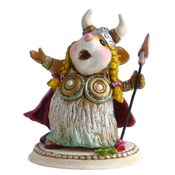 Grand Opera's Prima-Donna - Wee Forest Folk