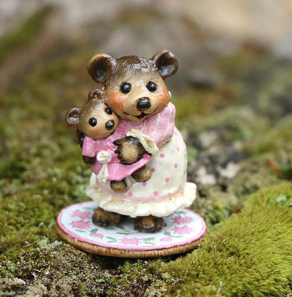 Naptime with Dolly - Wee Forest Folk