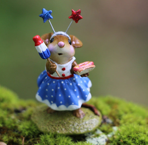 Rocket Pop Reveler - Wee Forest Folk