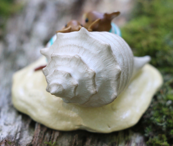 Shell-tering Together - Wee Forest Folk
