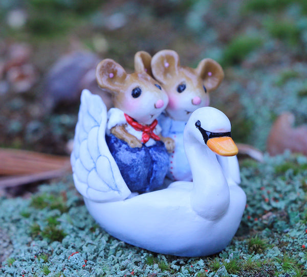 Swan Boat Sweethearts - Wee Forest Folk
